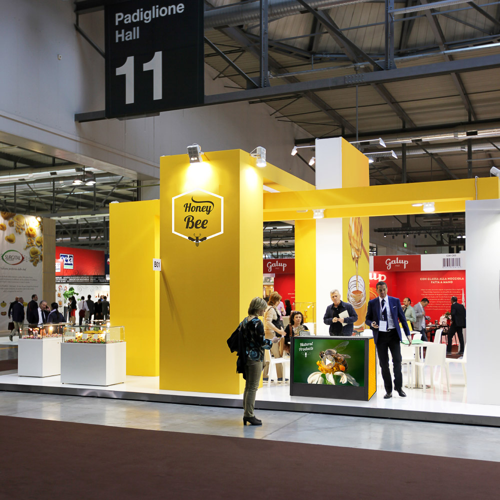 Digital Counter Futuro with 55" Samsung Screen | Showdowndisplays.eu