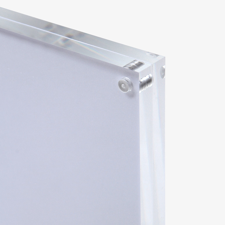 Magnetic Ticket Holder A4 | Showdowndisplays.eu